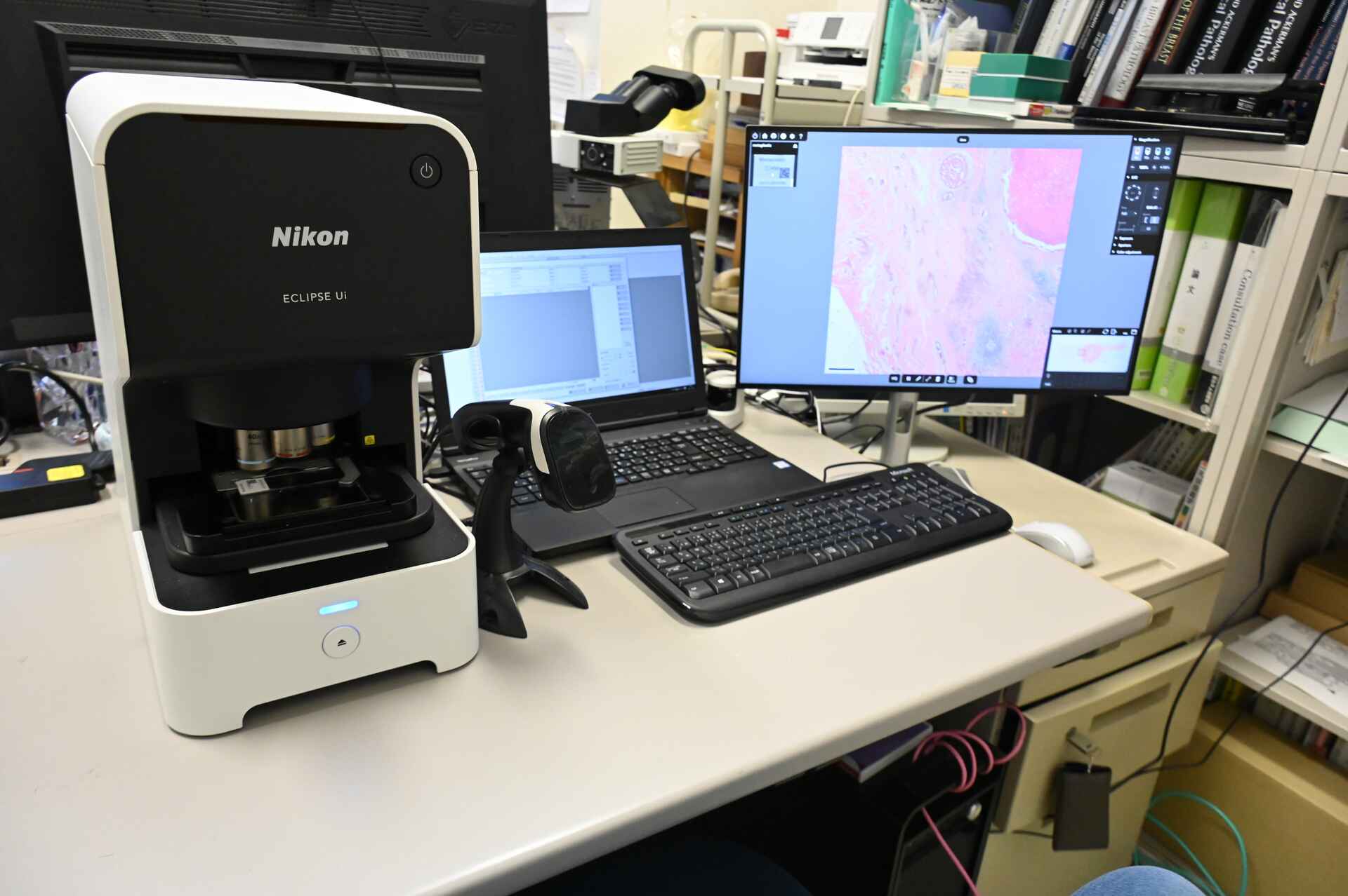 Interviews | ECLIPSE Ui | Digital Microscopes | Microscope Products ...